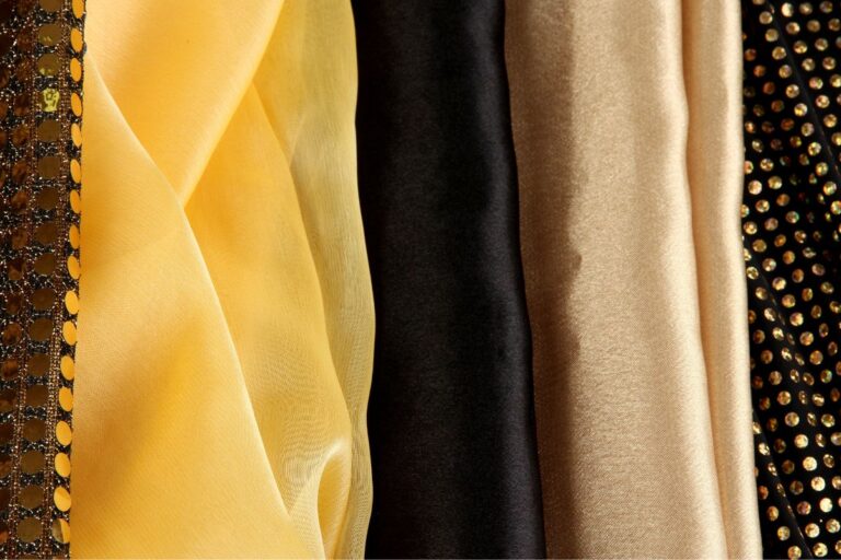 Polyester Texture & Comfort Guide: Feel and Characteristics