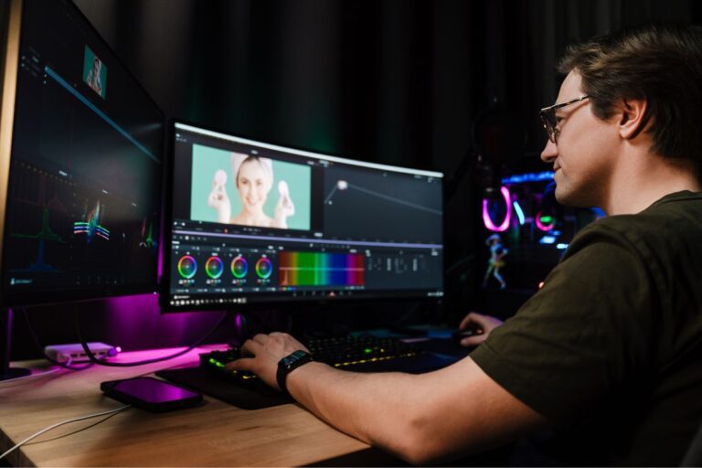 What is a Vector File Logo: Understanding Scalable Graphics