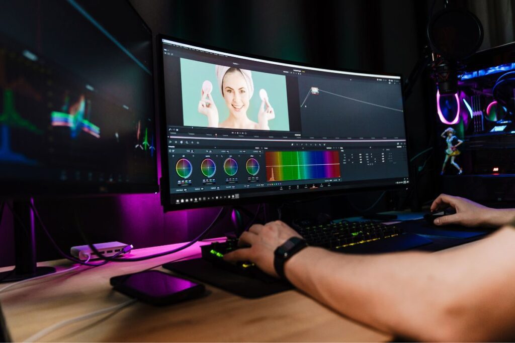 What Are Vector Formats: Understanding Scalable Graphics