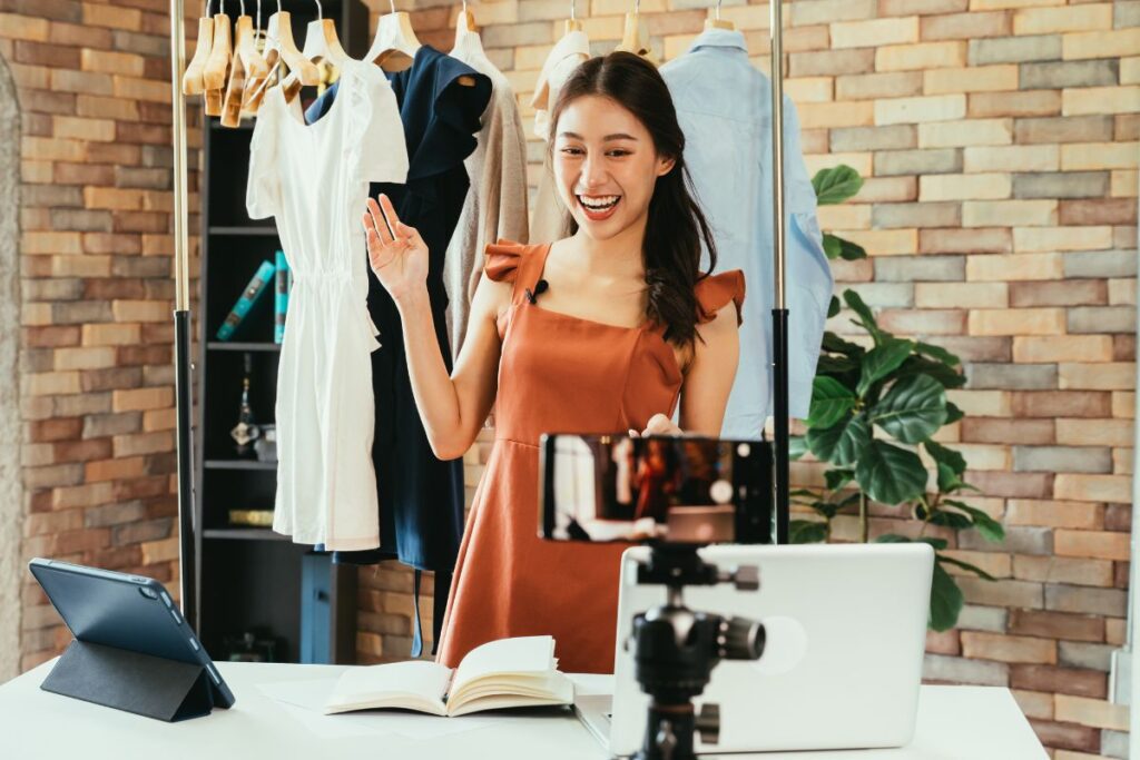 What is Merchandising? Understanding Its Role in Retail Success