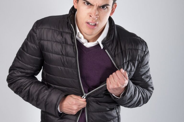 Repairing a Zipper: DIY Guide for Quick Fixes