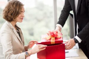 Executive Excellence: Top Gifts for CEOs to Impress