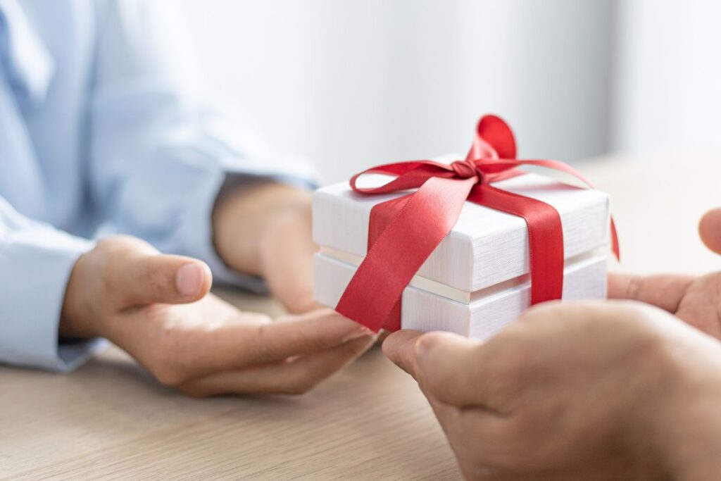 Top CFO Gift Ideas: Presents for Financial Executives