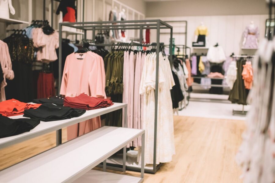 What is Merchandising? Understanding Its Role in Retail Success