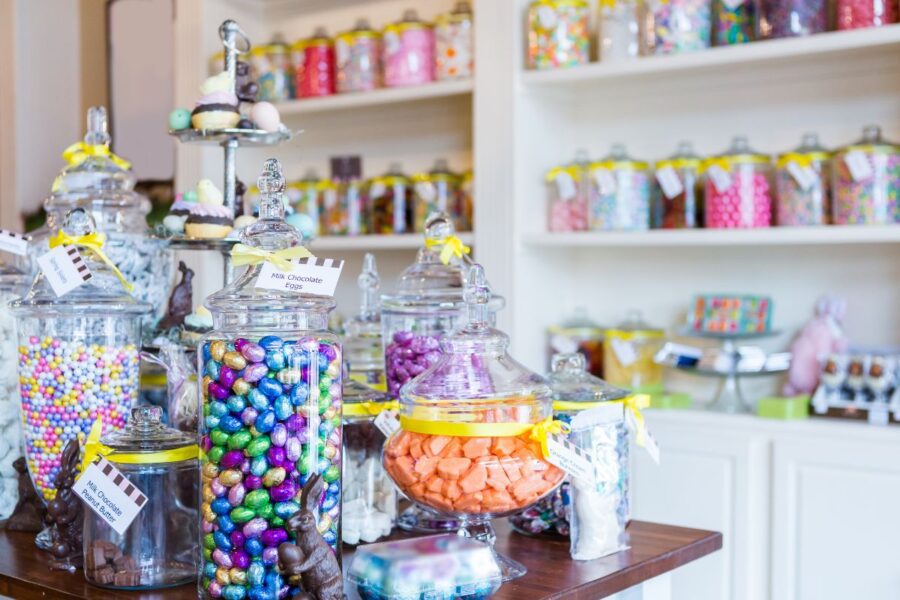 The Ultimate Guide to Choosing Custom Candy Jars