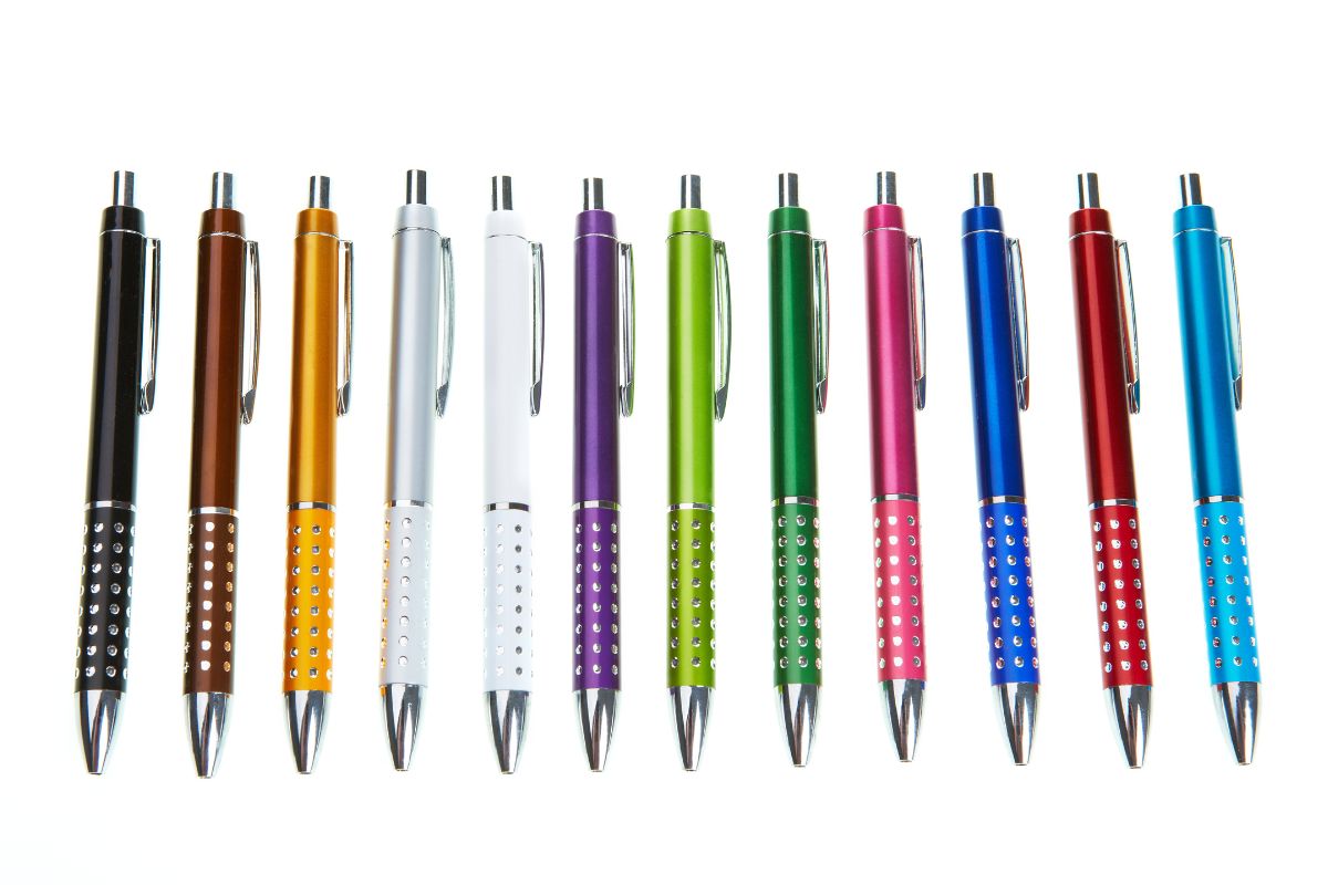 Choosing Custom Pens: A Perfect Blend of Style, Function, and Branding
