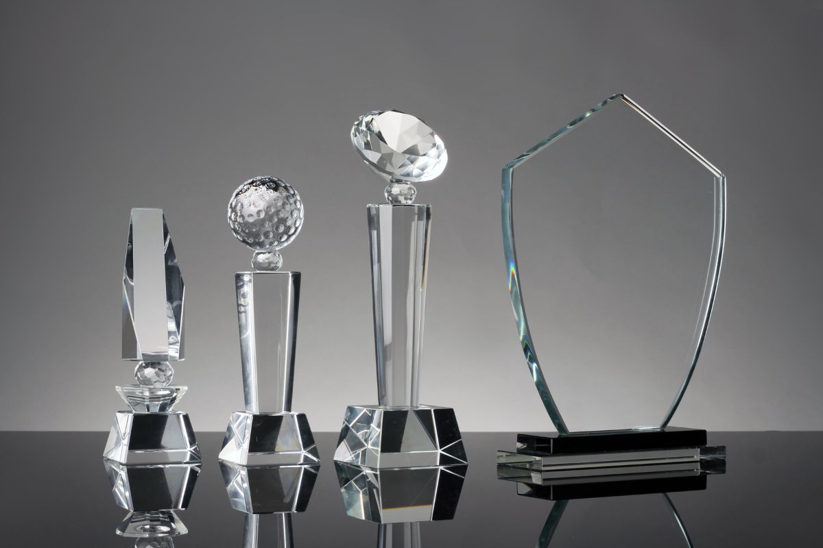 Custom Crystal Awards: Elevate Recognition with Timeless Elegance
